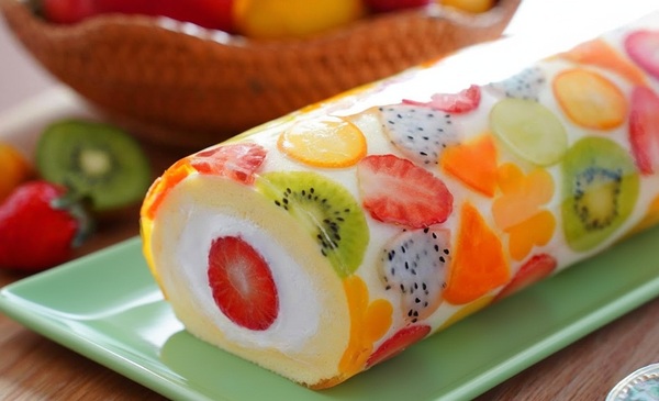 Magnifique gâteau roulé à la gelée de fruits – Recettes Pratiques